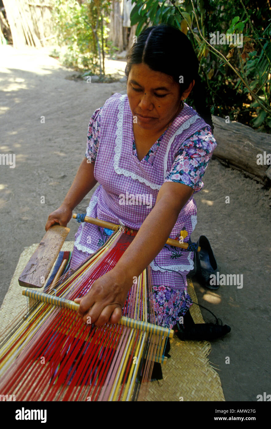 1, one, Margarita Navarro Gomez, famous weaver, weaver, weaving ...