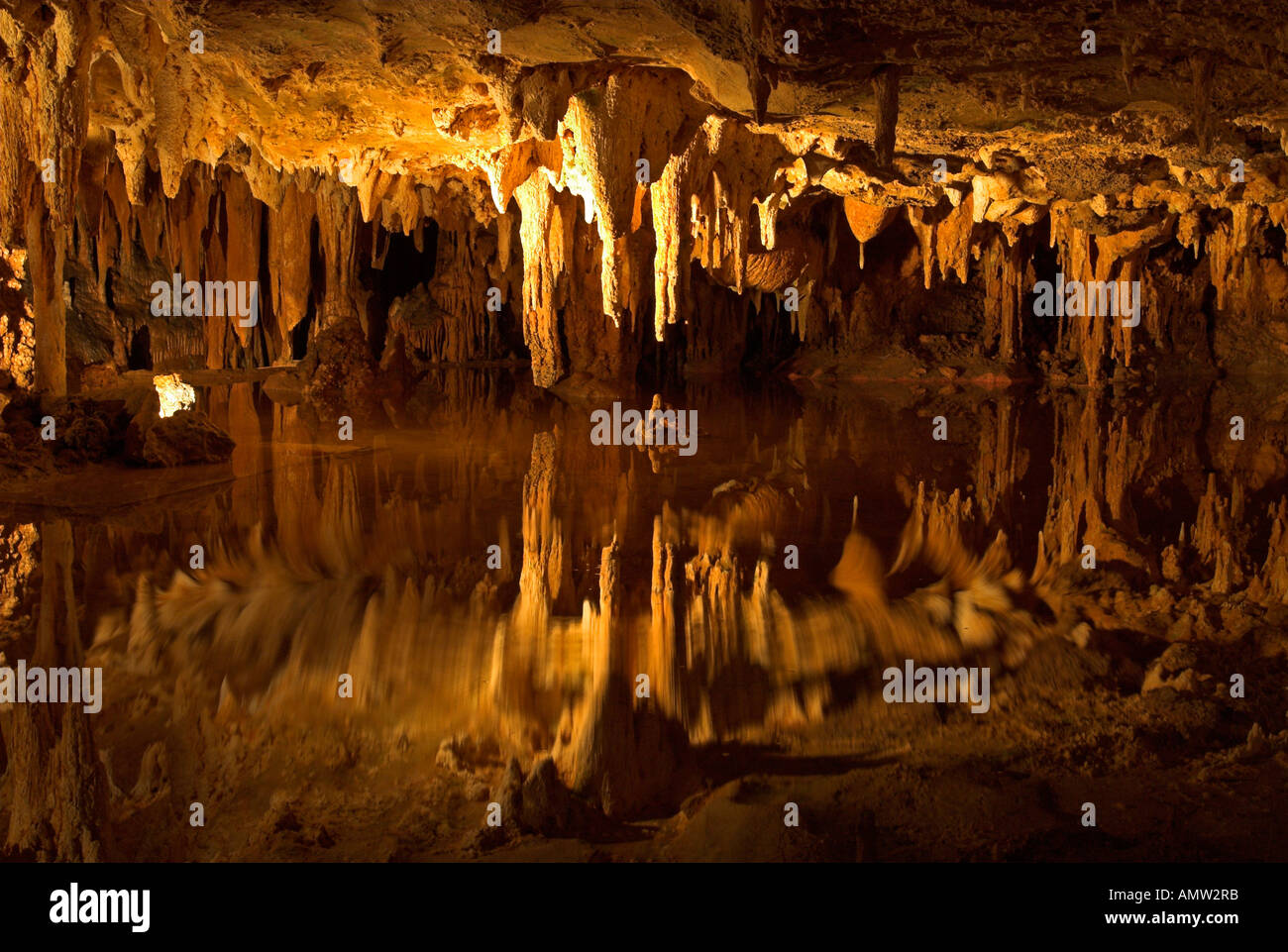 Luray Caverns, Virginia, USA Stock Photo - Alamy