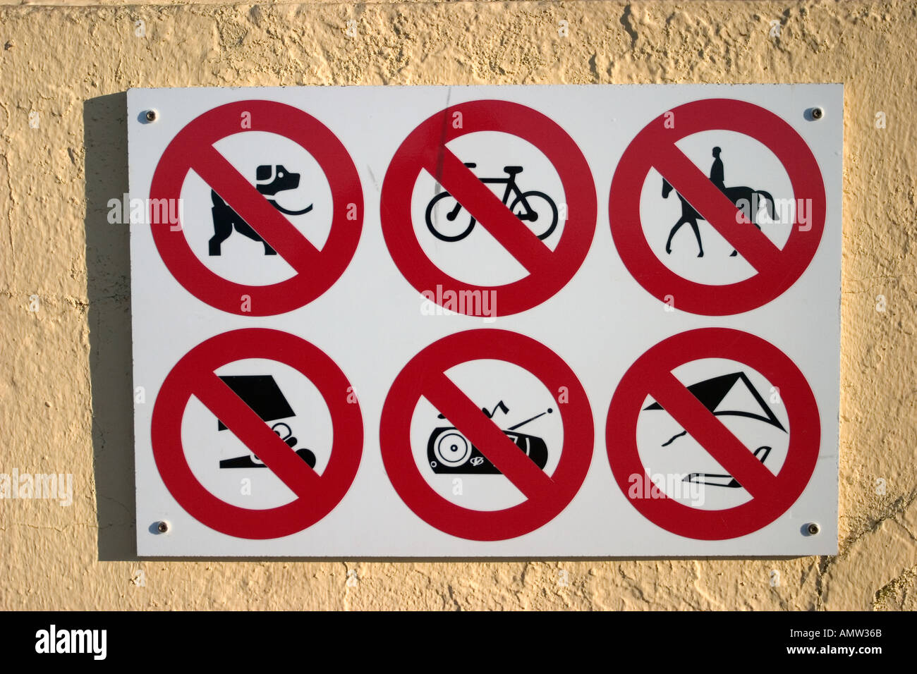 french beach sign Stock Photo - Alamy
