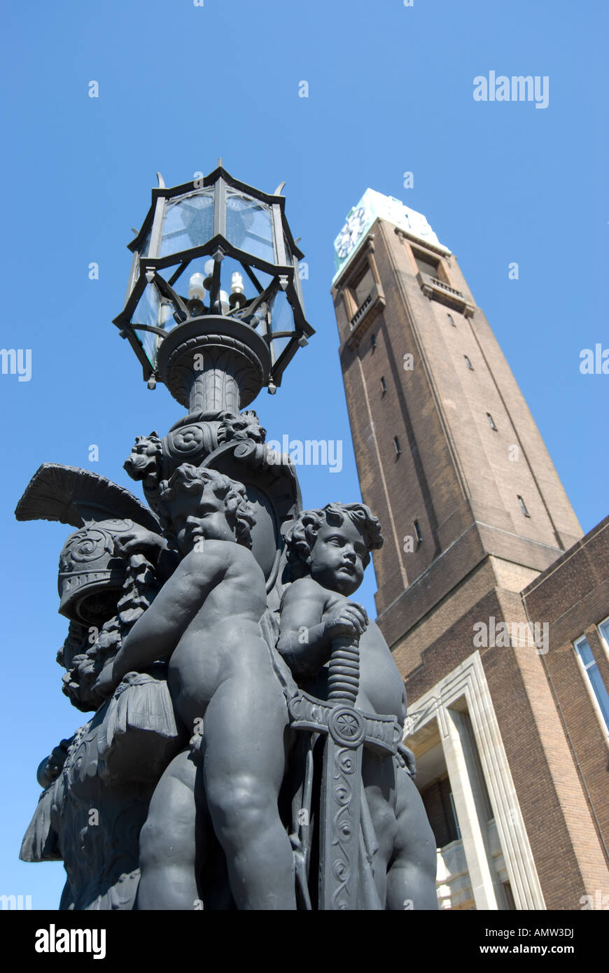 Gillette building hi-res stock photography and images - Alamy