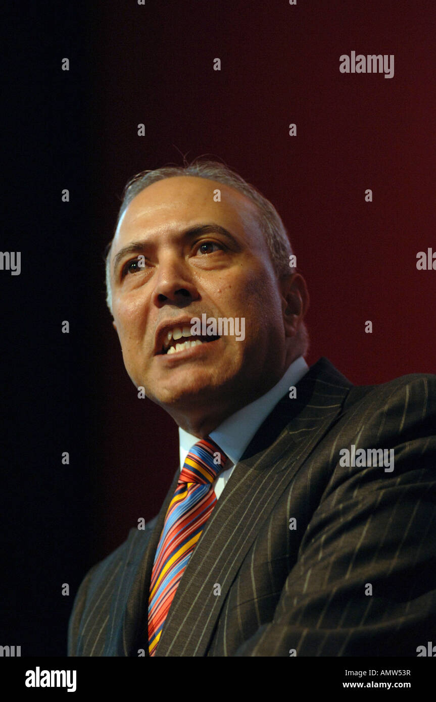 Vodafone india hi-res stock photography and images - Alamy