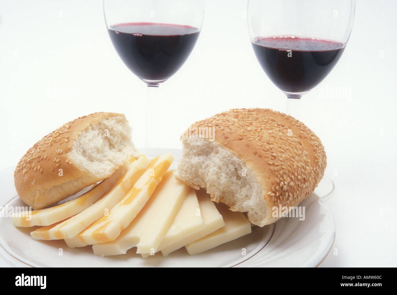 Half fat cheddar cheese hi-res stock photography and images - Alamy