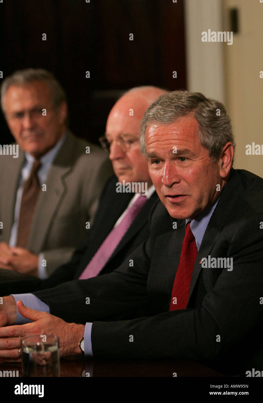 George W. Bush meets with the Iraq Study Group in the Roosevelt Room of ...