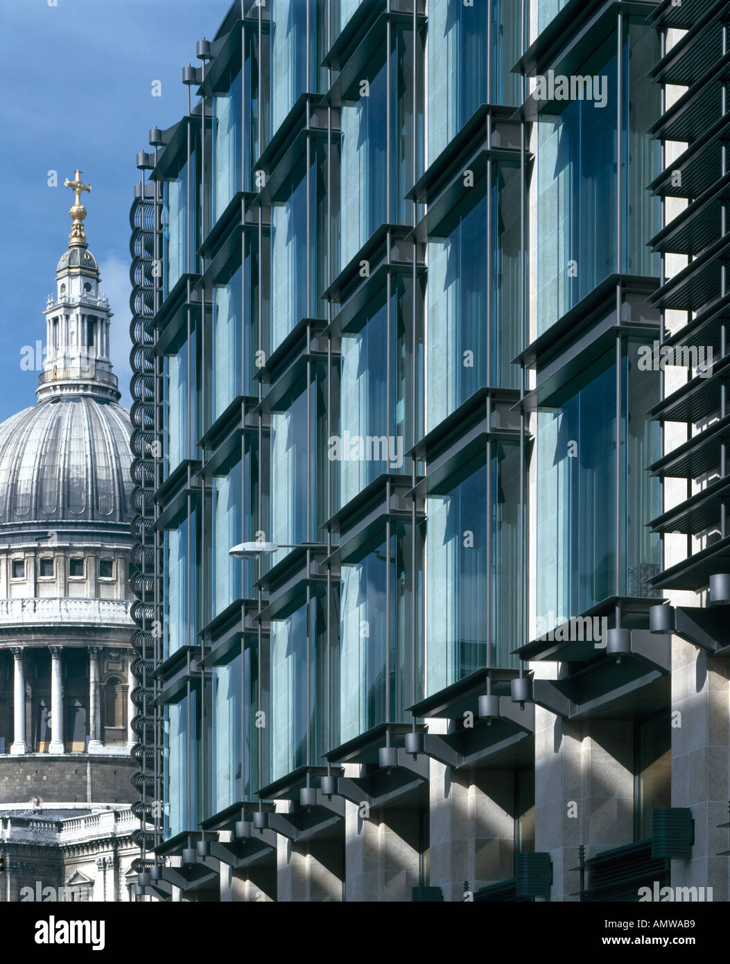 Watling House, The City, London. Detail of cable tied office facade ...