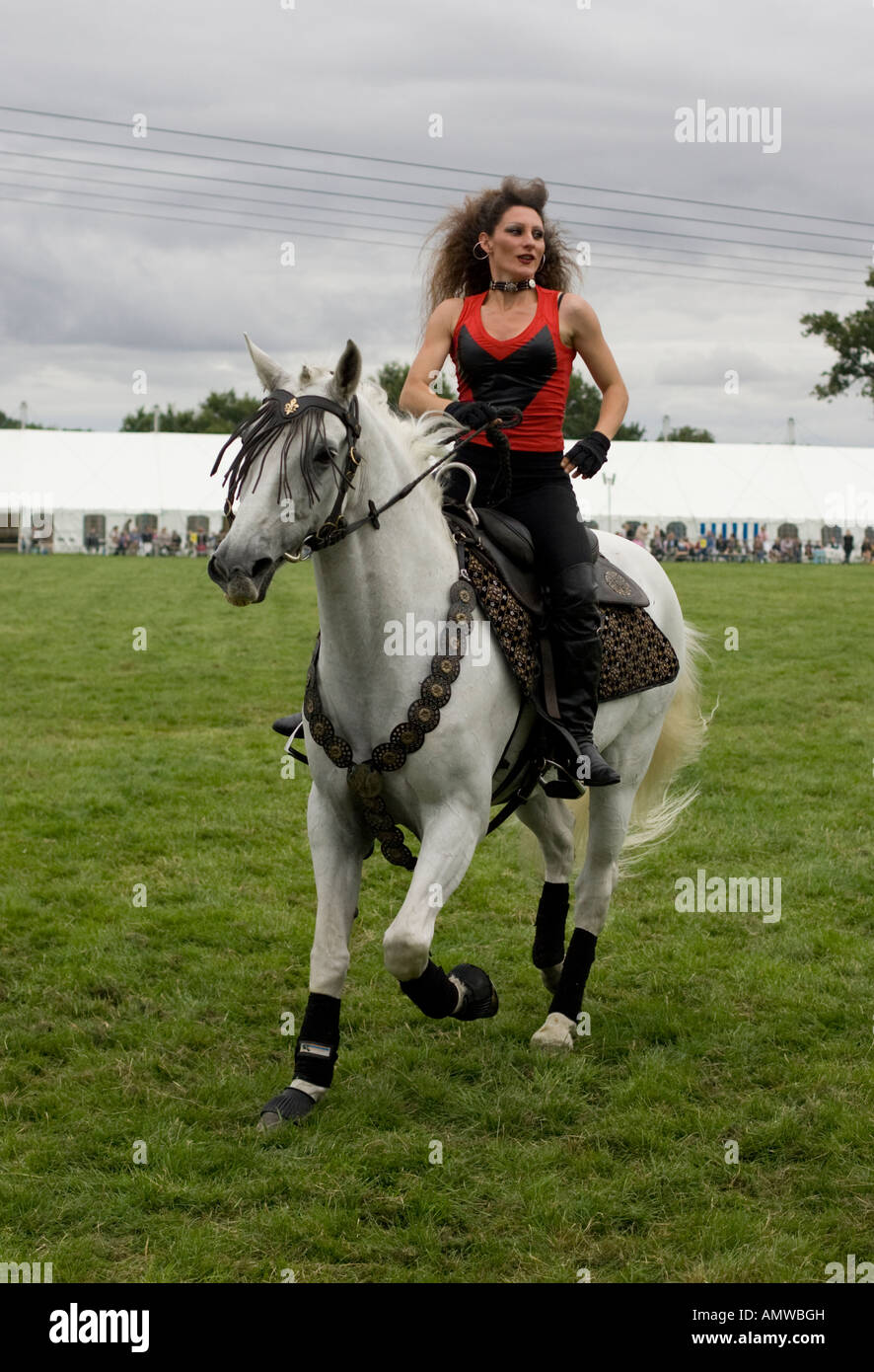 Stunt rider Sophia Sandow Alvarez Rockin Horse Productions team Moreton ...