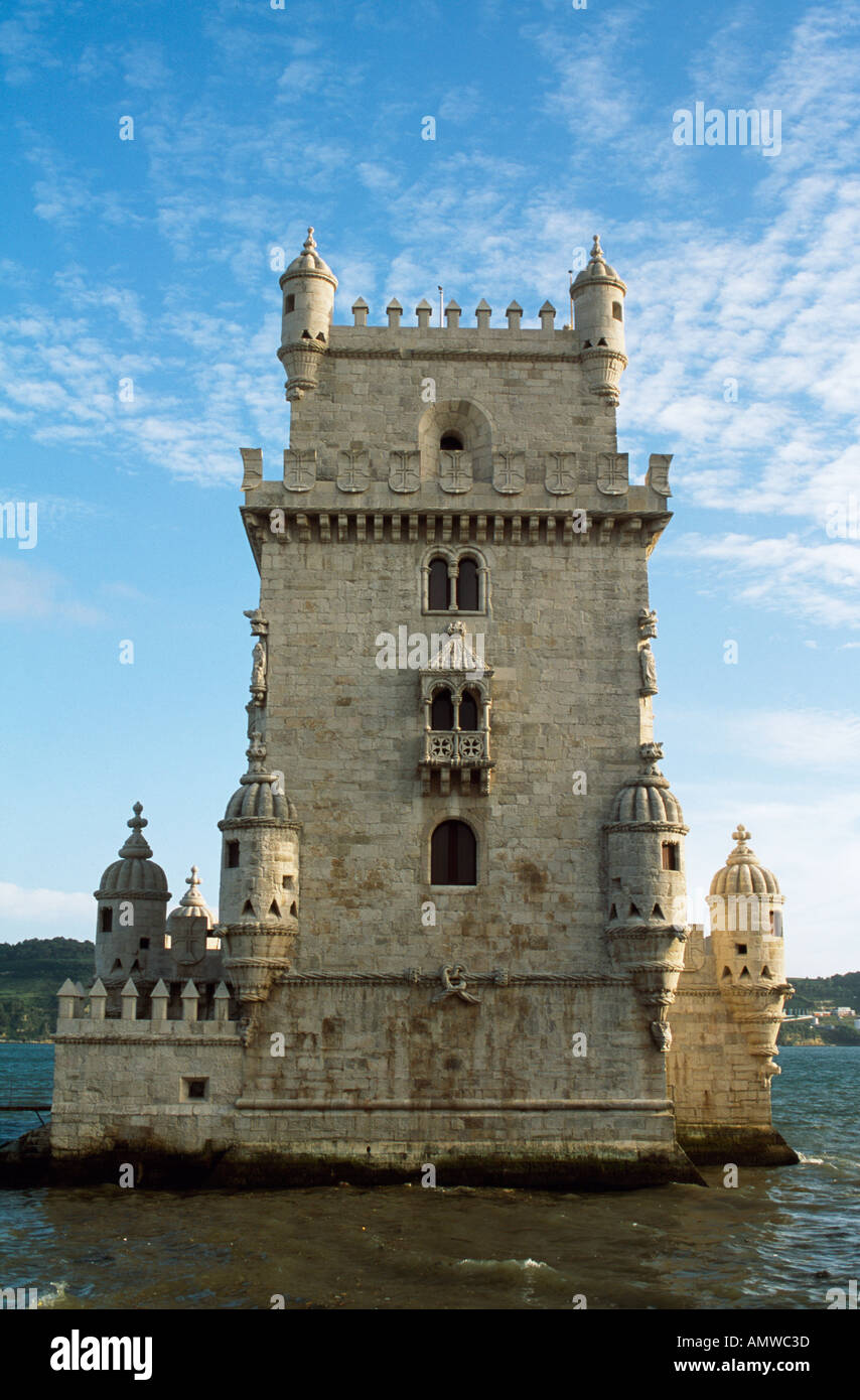 The Manueline exterior of the Torre de Belem in the River Tagus Stock ...