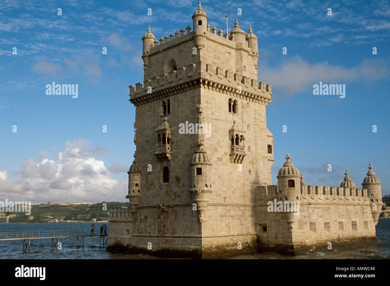 Manueline exterior torre de hi-res stock photography and images - Alamy