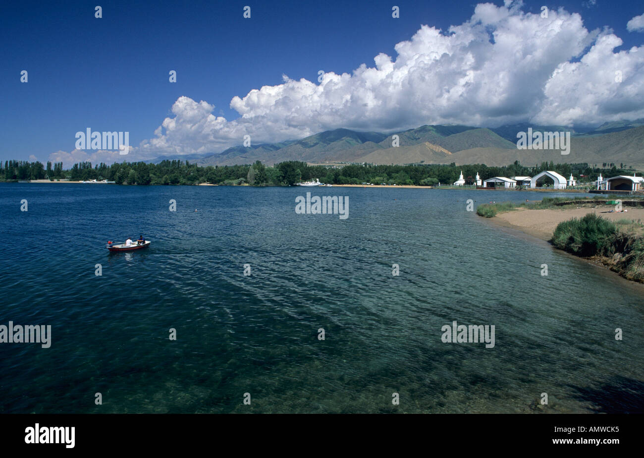 Bay at Issyk Kul lake, Cholpon-Ata, Tian Shan Mountains, Kyrgyzstan ...