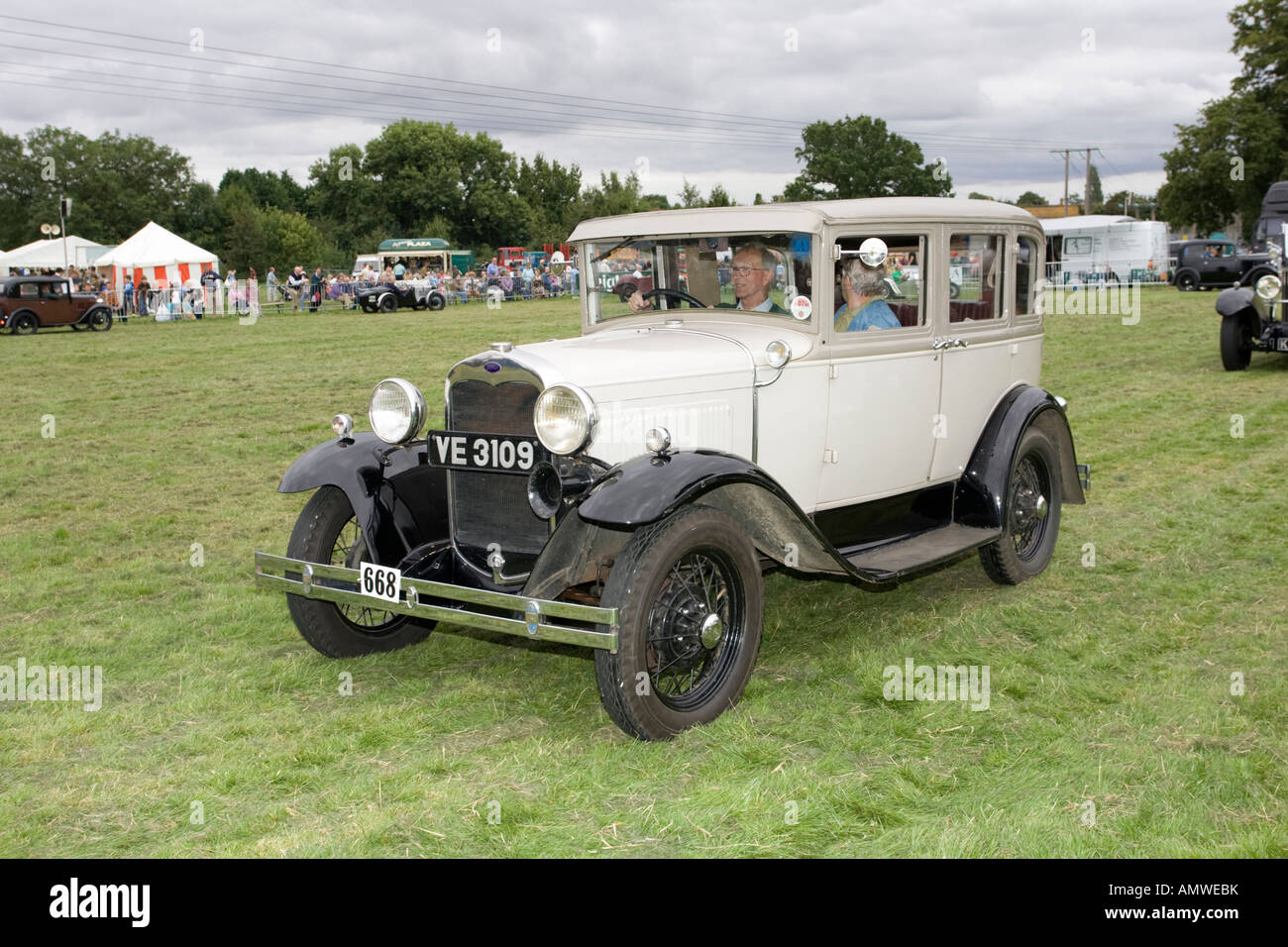 1930 car driving hi-res stock photography and images - Alamy
