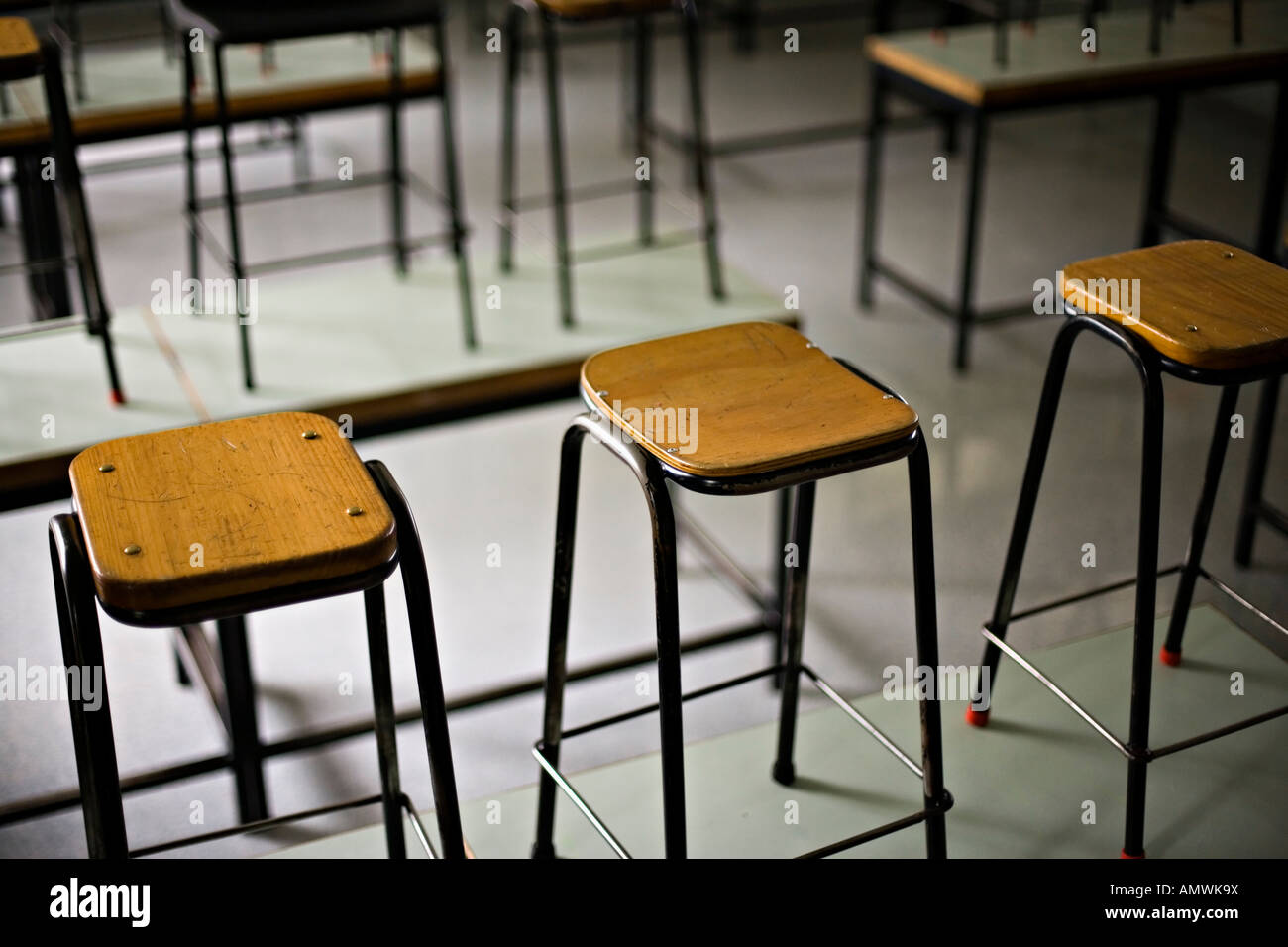 Lab benches hi-res stock photography and images - Alamy