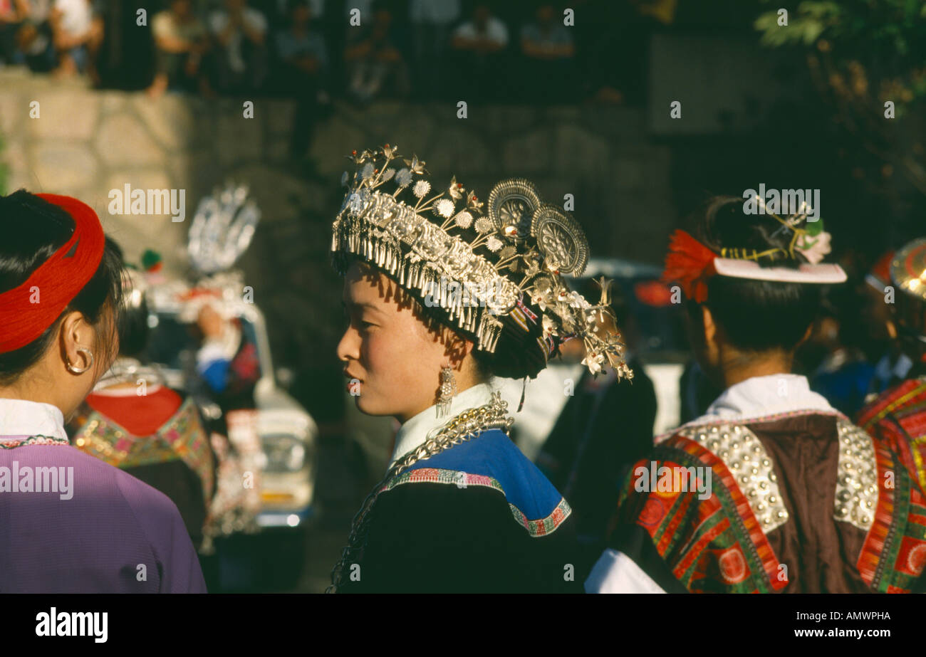 Silver head dress hi-res stock photography and images - Alamy