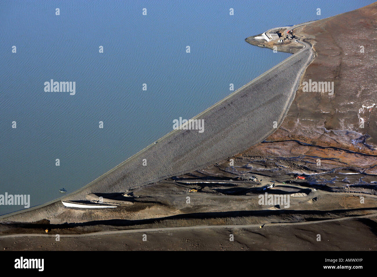 Hydroelectric dam iceland hi-res stock photography and images - Alamy