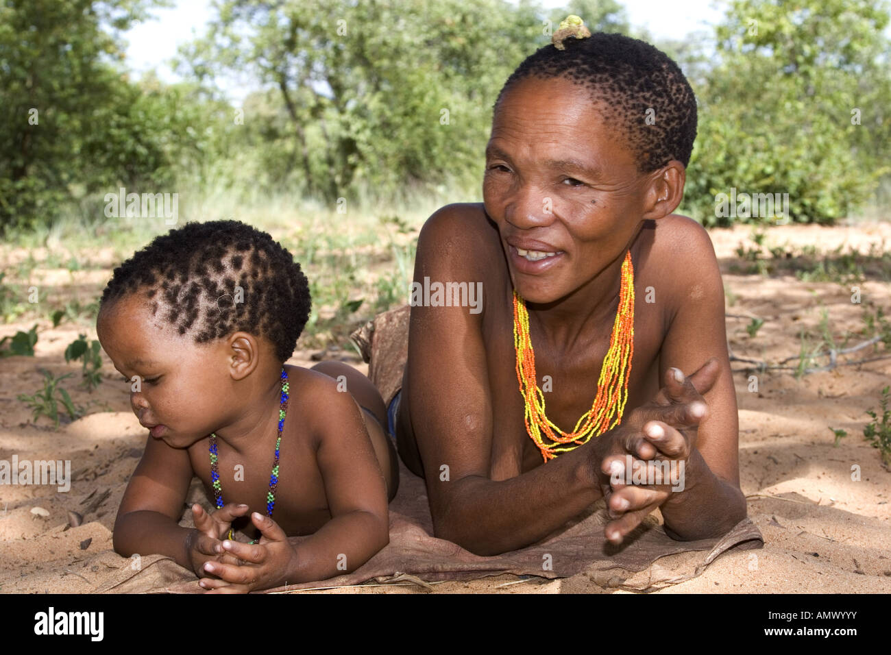 Bushman Mother With Baby Stock Photos & Bushman Mother With Baby Stock ...