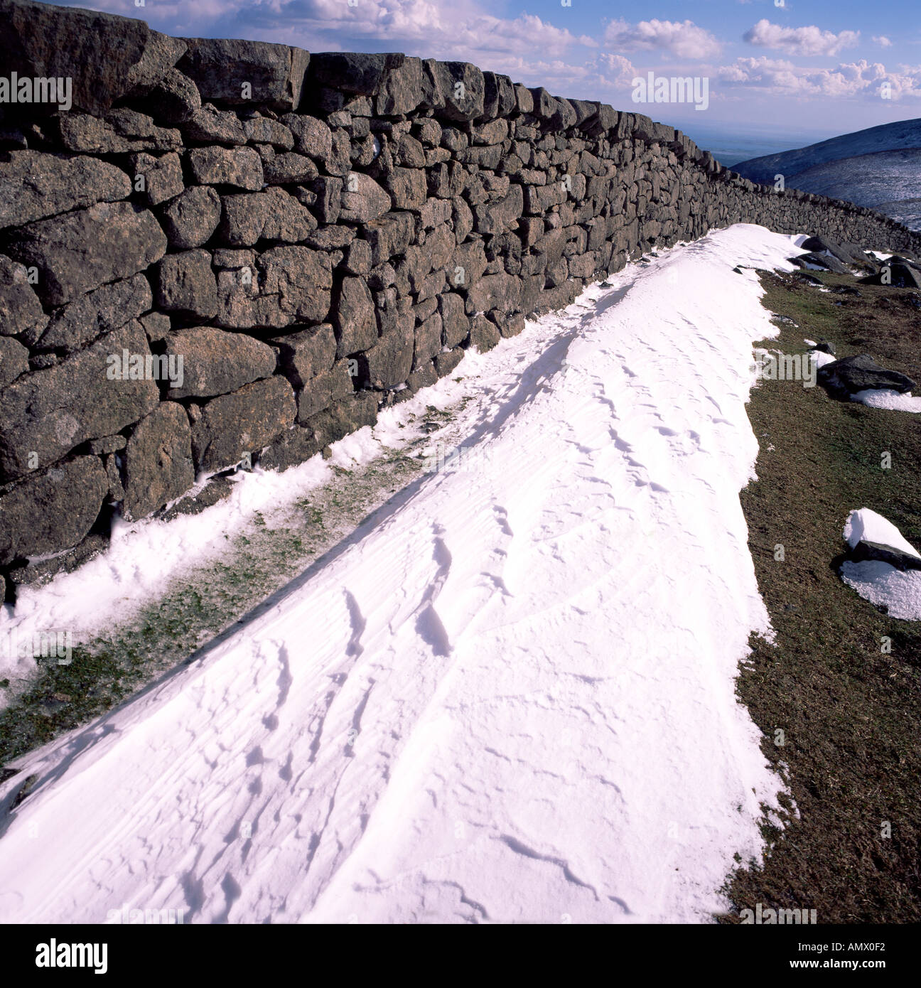 High mournes hi-res stock photography and images - Alamy