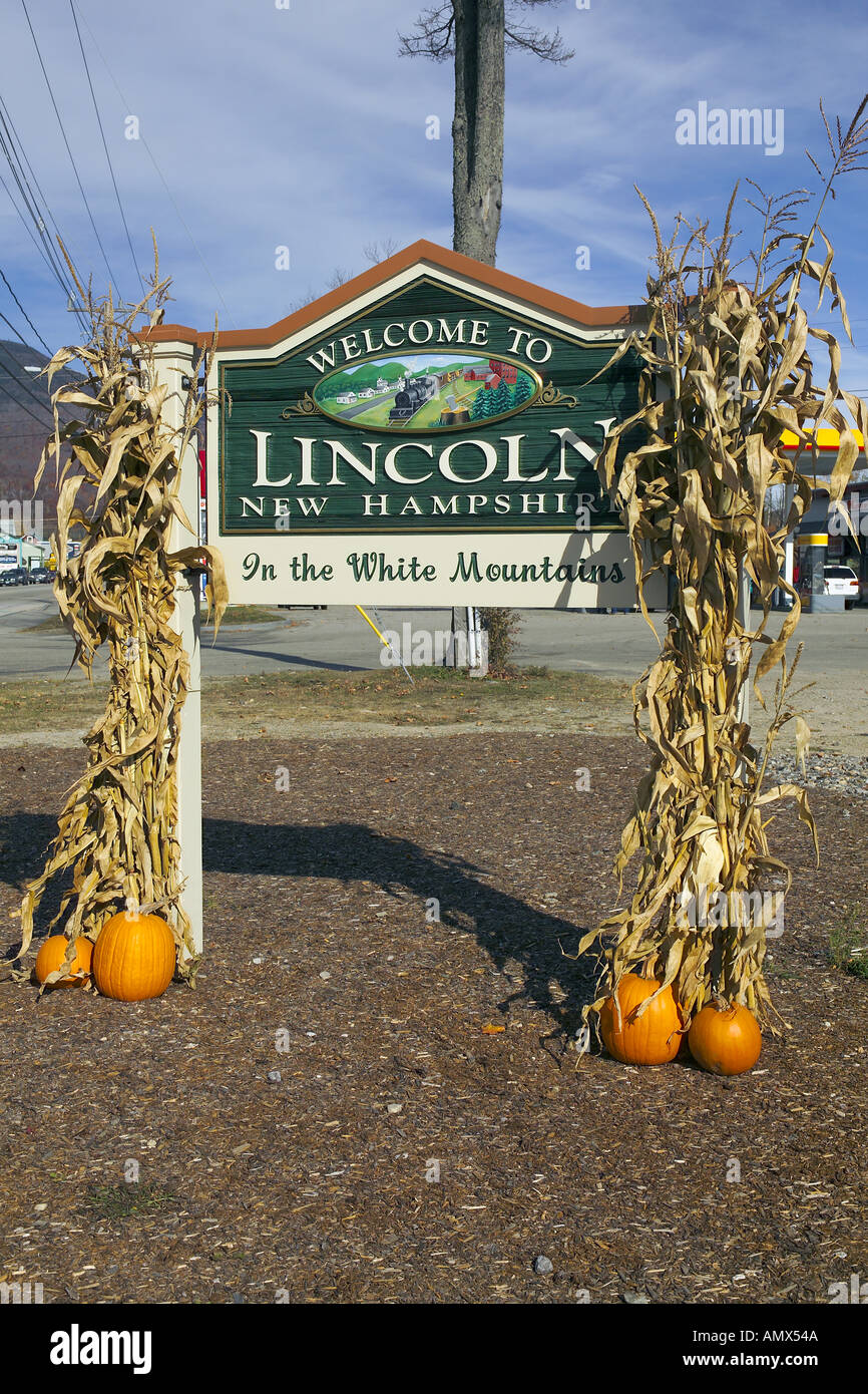 New Hampshire, Lincoln, Welcome Sign Stock Photo - Alamy
