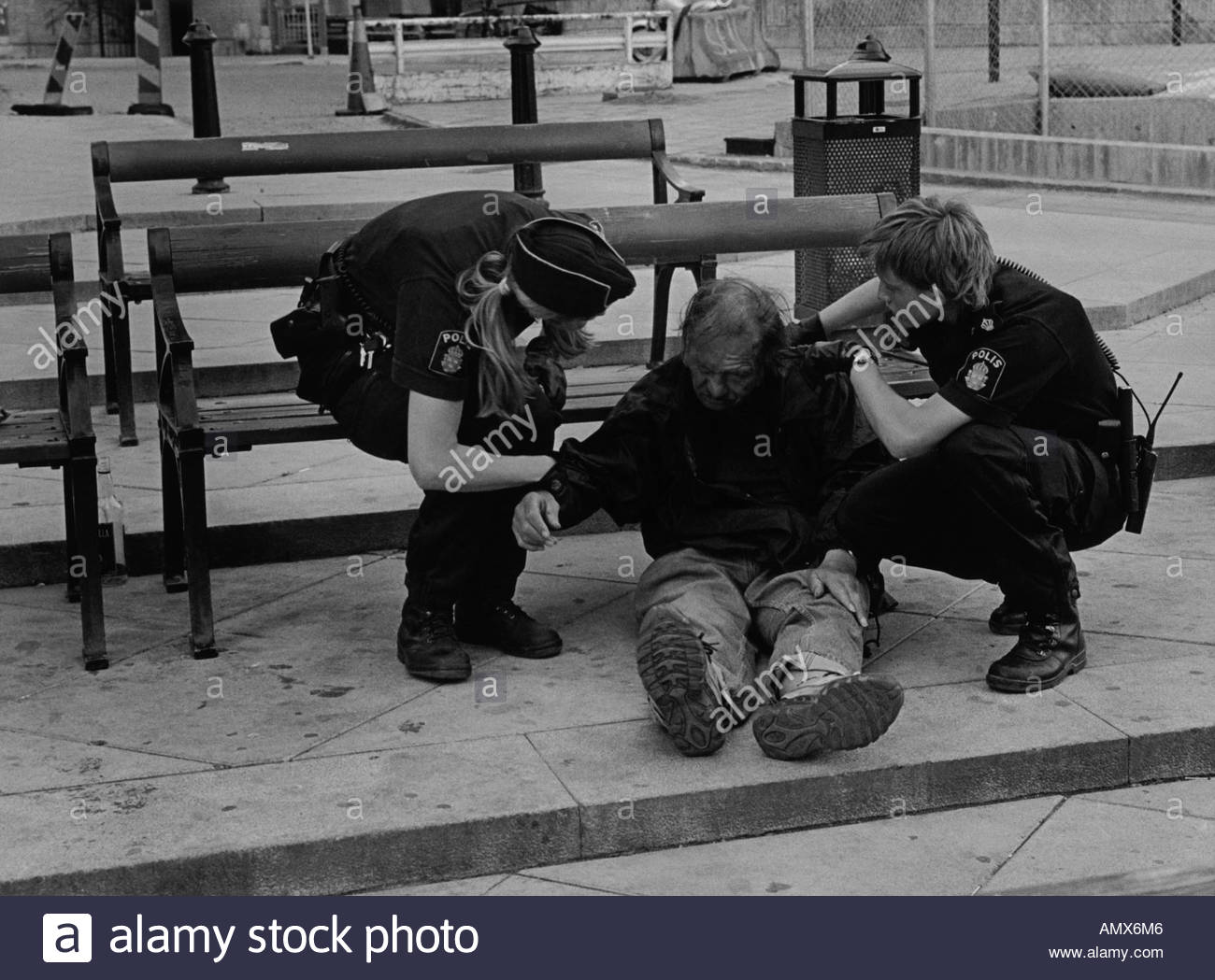 Police Homeless Stock Photos & Police Homeless Stock Images - Alamy