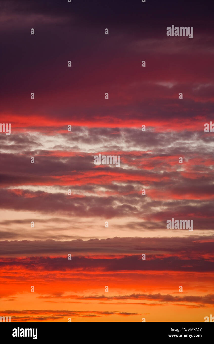 Red sunset hi-res stock photography and images - Alamy