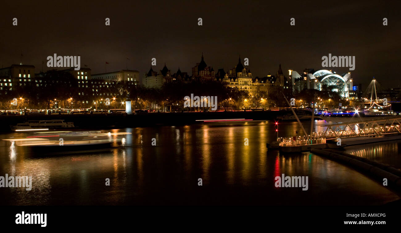 London by night Stock Photo - Alamy