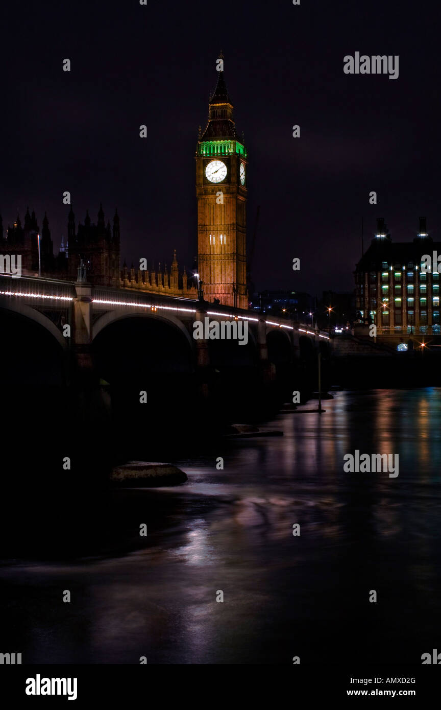 London by night Stock Photo - Alamy