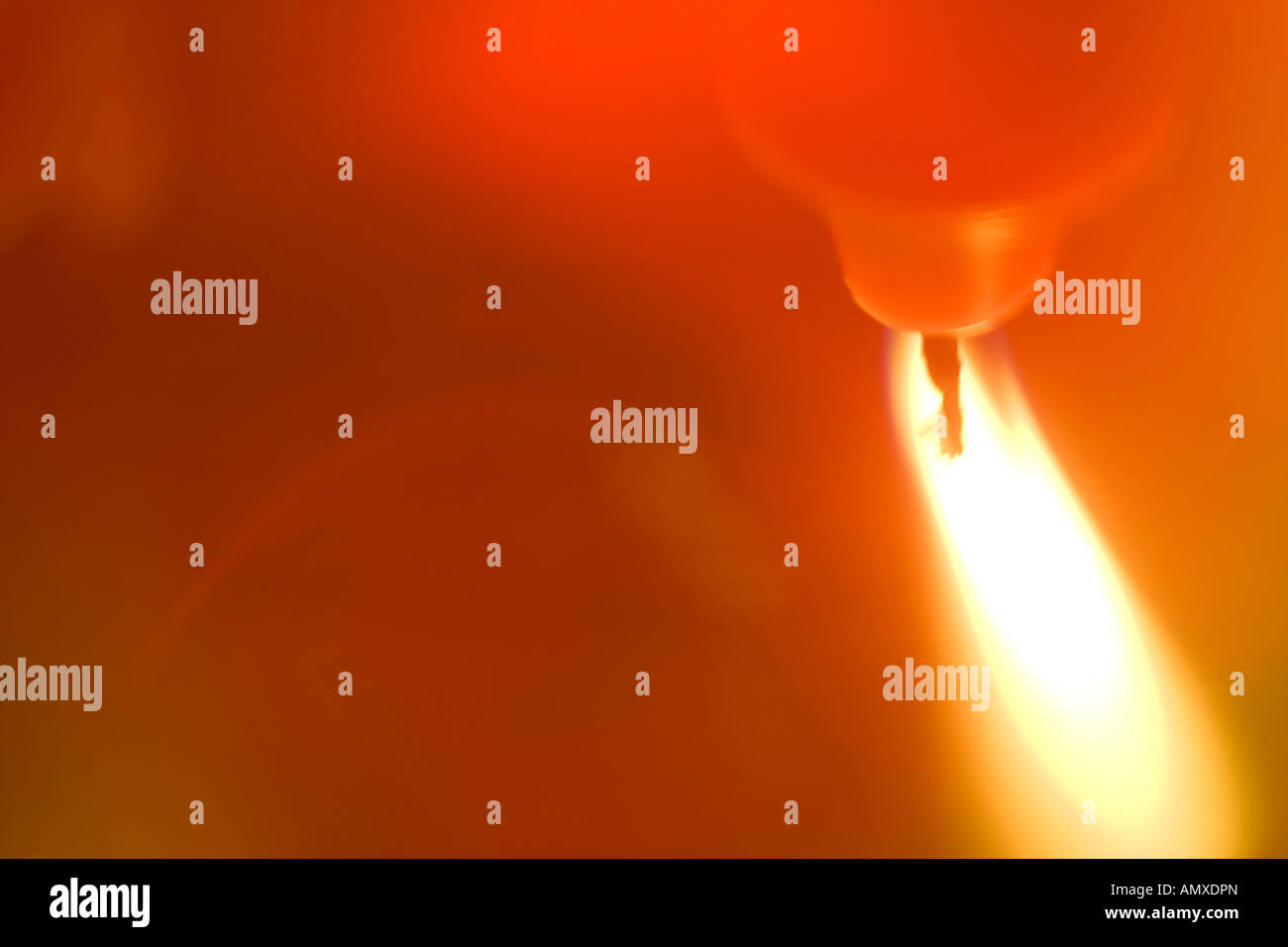 Japan candle hi-res stock photography and images - Alamy