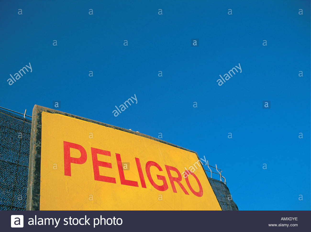 Peligro Stock Photos & Peligro Stock Images - Alamy
