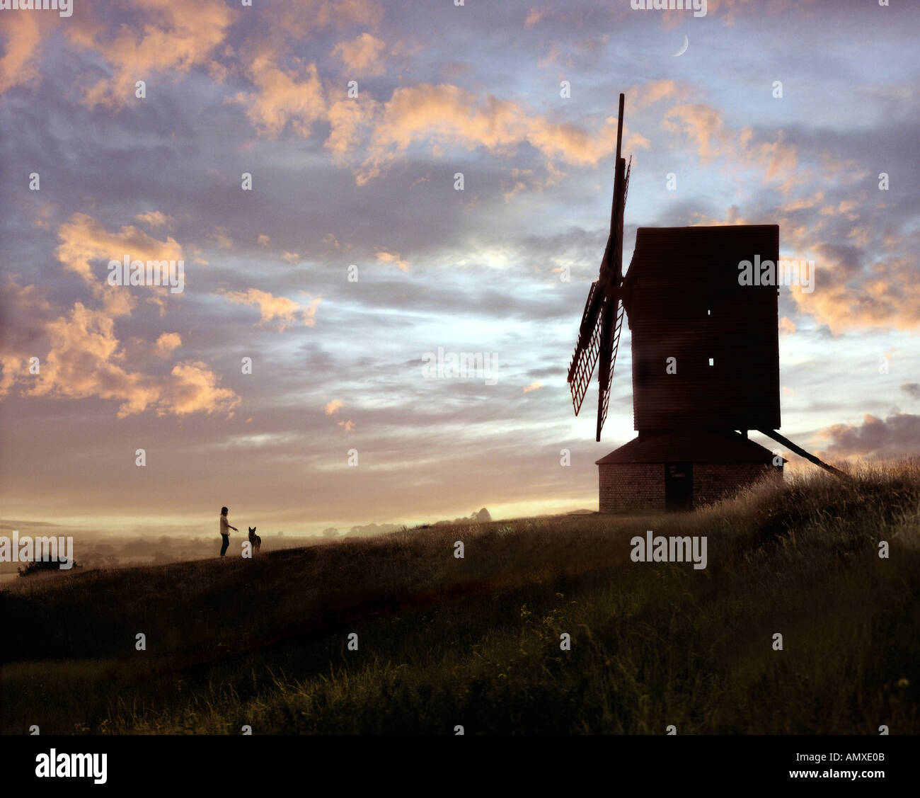 GB - BUCKINGHAMSHIRE: The historic windmill at Brill Stock Photo - Alamy