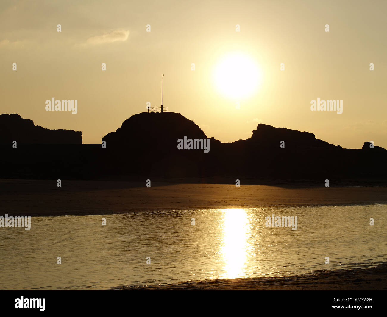 Beautiful bude beach hi-res stock photography and images - Alamy