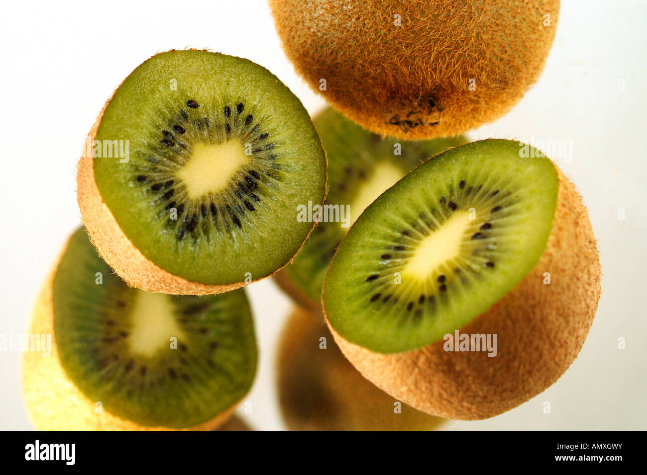 Close-up of kiwi fruits Stock Photo - Alamy