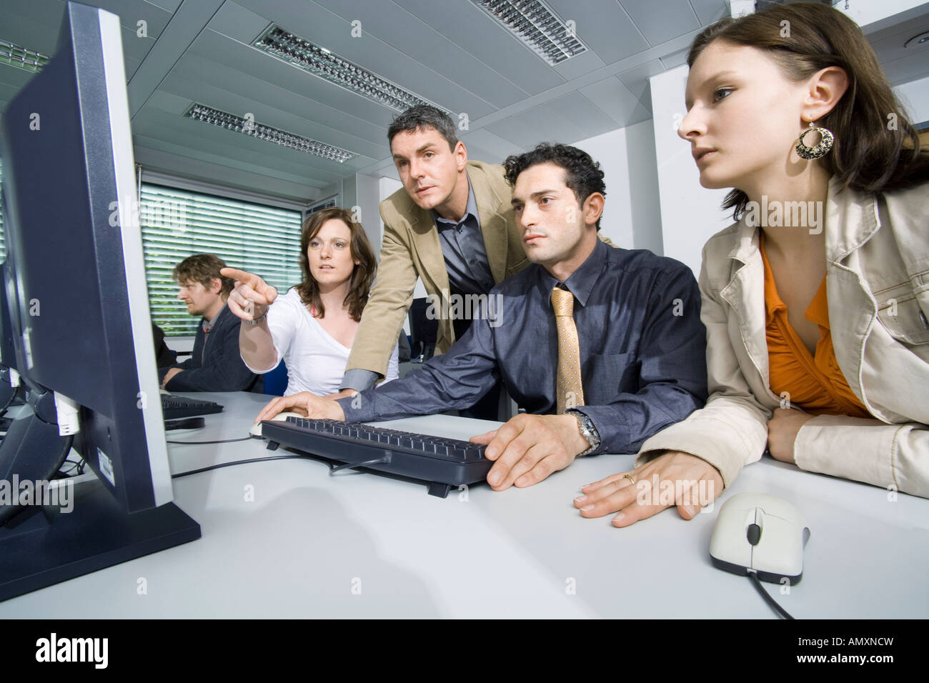 Two groups in classroom hi-res stock photography and images - Alamy