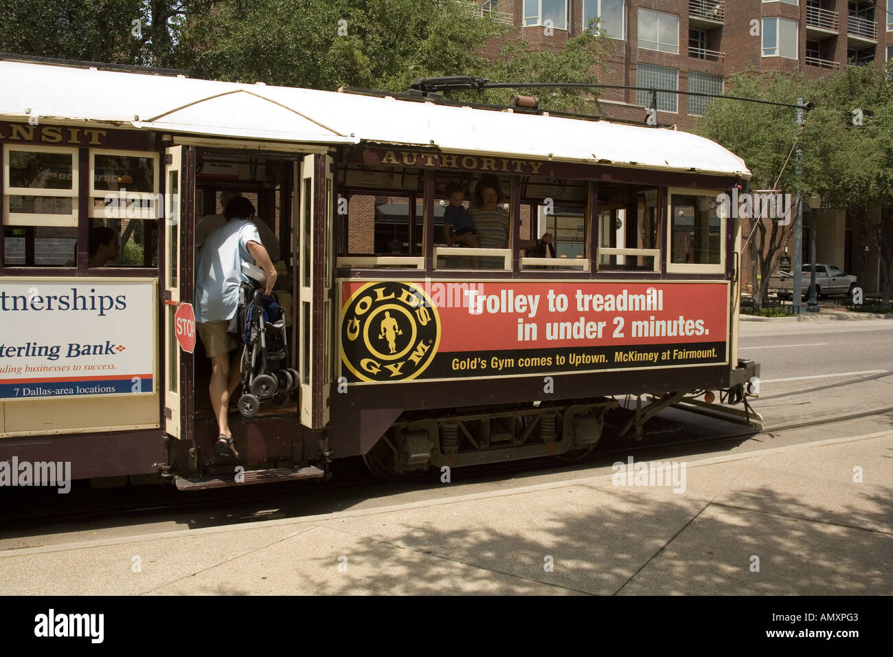 Historic shuttle bus or tram in Dallas Texas Stock Photo - Alamy