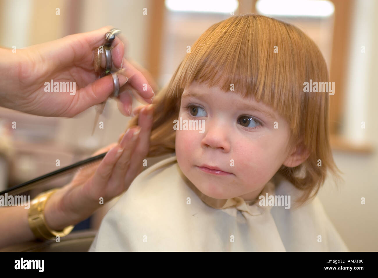 MR child at the hairdresser Stock Photo - Alamy