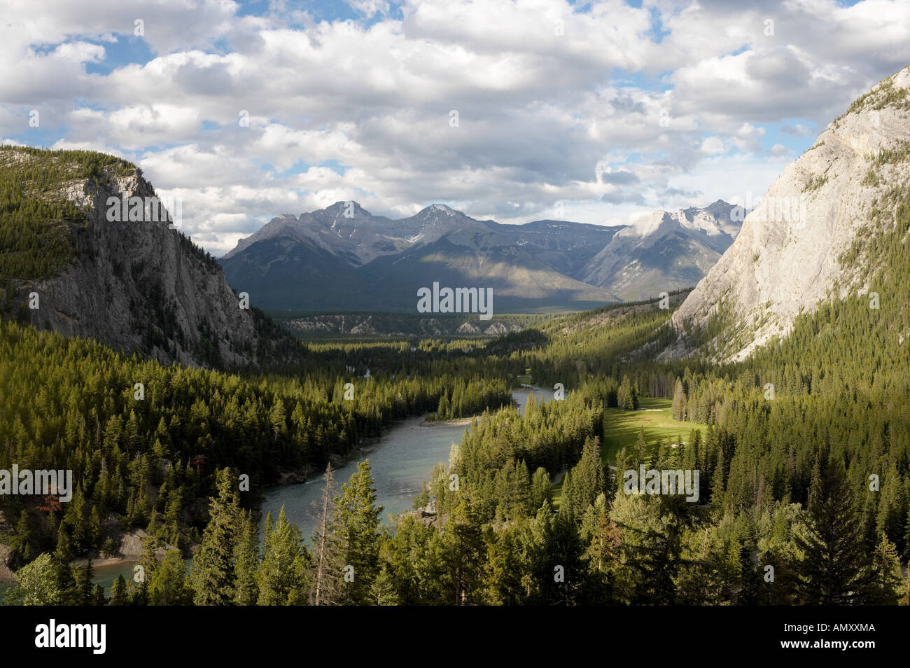 Bow river in Banff, Alberta adjaced to the banff springs hotel Stock ...