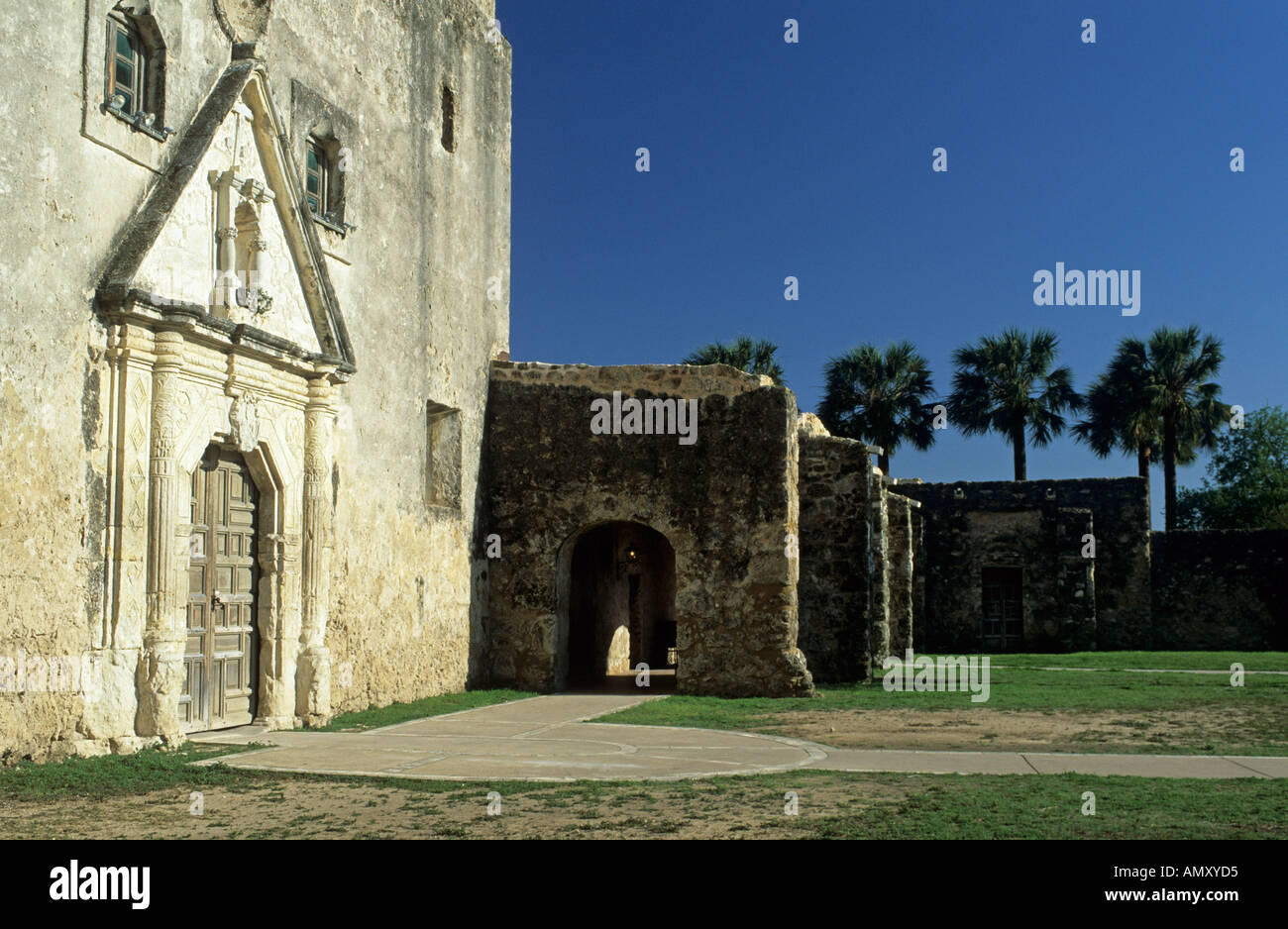 Missionchurch hi-res stock photography and images - Alamy