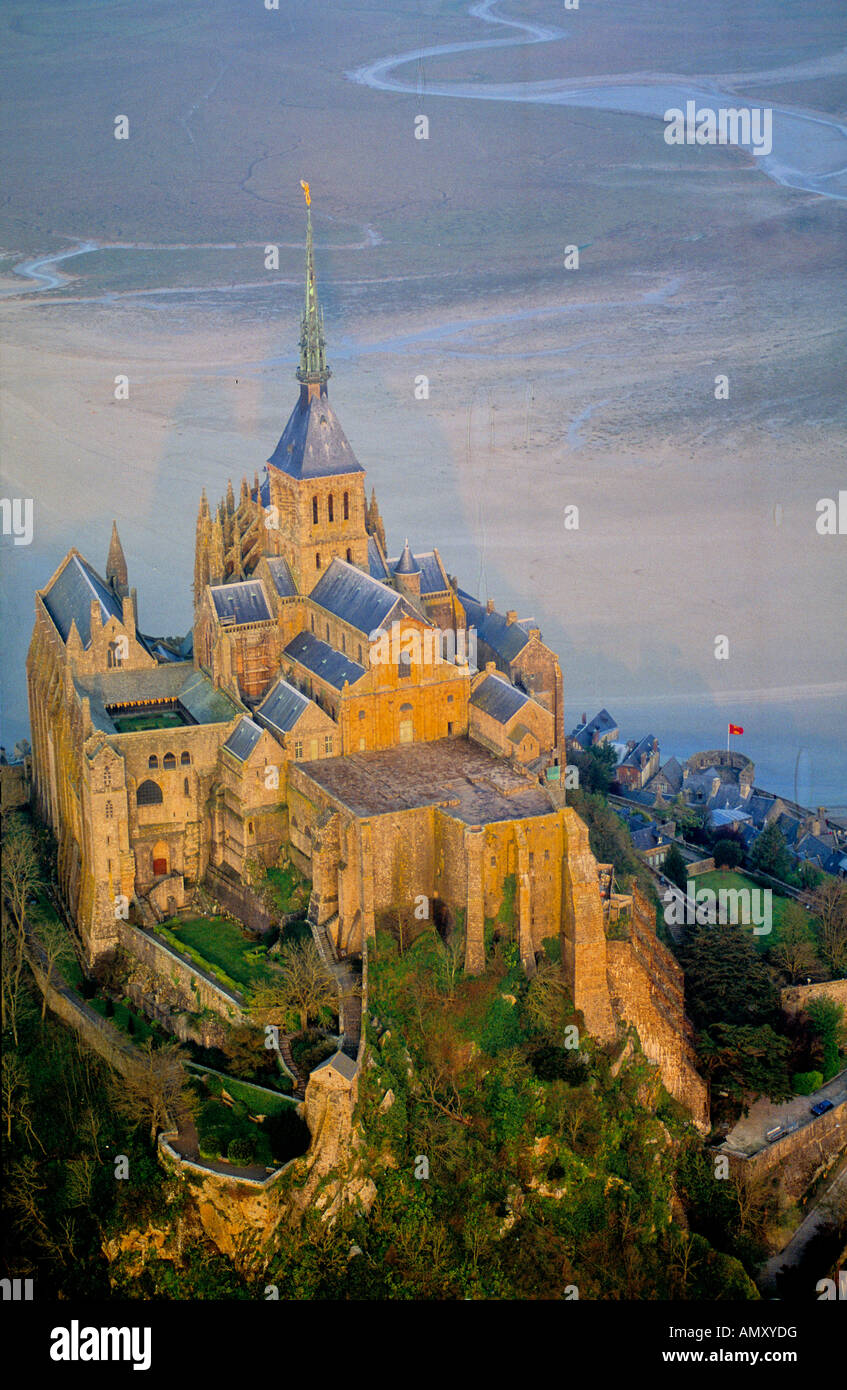 Aerial view of castle on cliff Stock Photo - Alamy