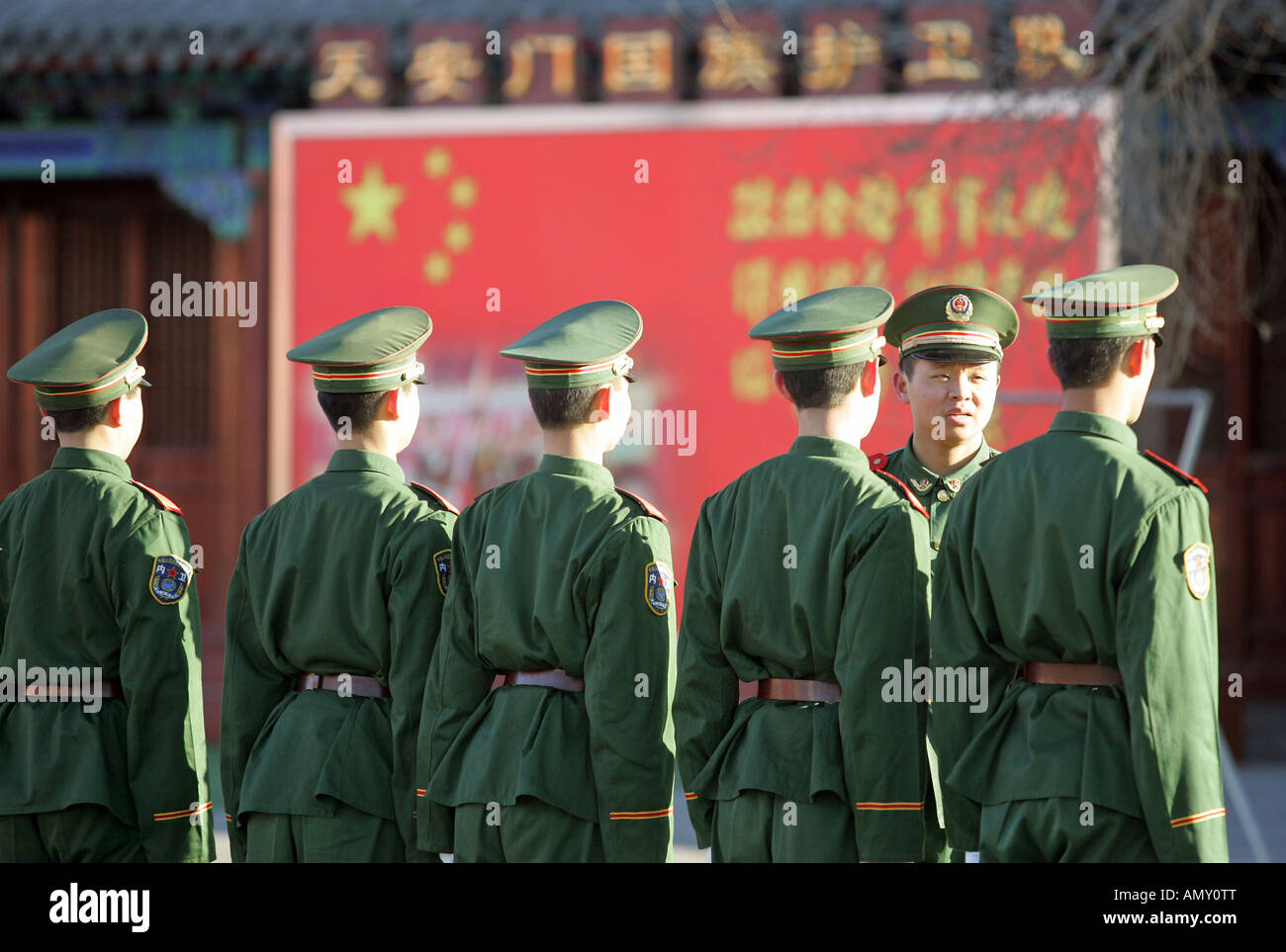 China guard of honour hi-res stock photography and images - Alamy