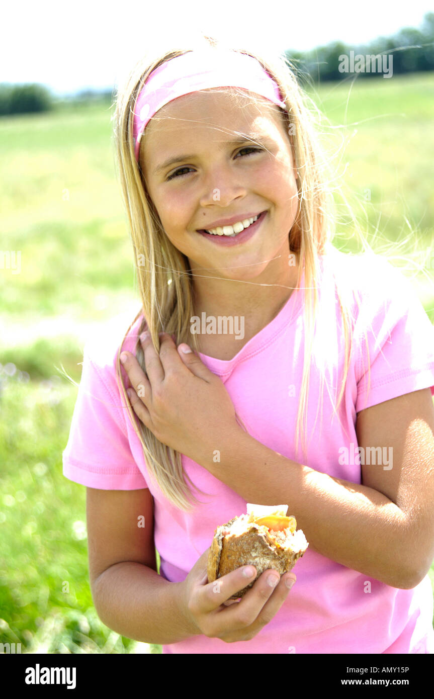 Portrait of girl smiling Stock Photo - Alamy