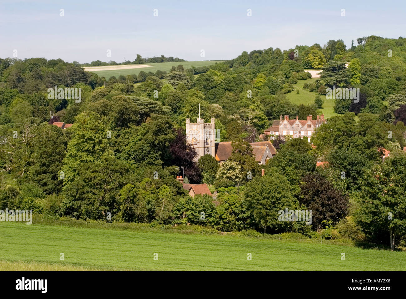 Hambleden village hi-res stock photography and images - Alamy