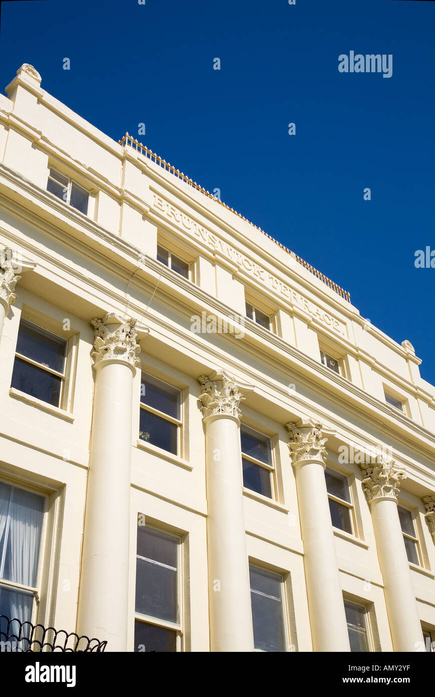 Cornice terrace hi-res stock photography and images - Alamy