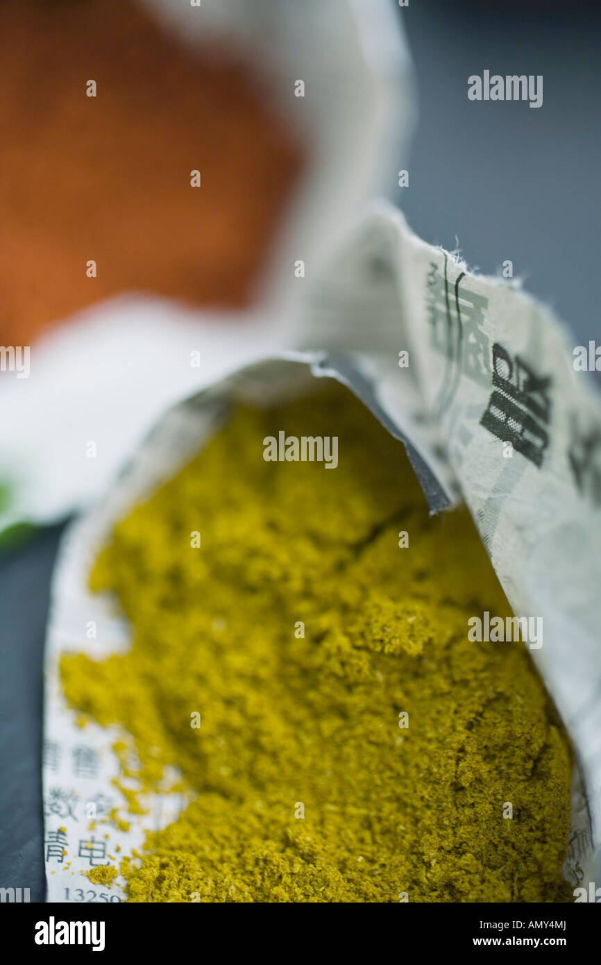 Close-up of coriander powder on paper Stock Photo - Alamy