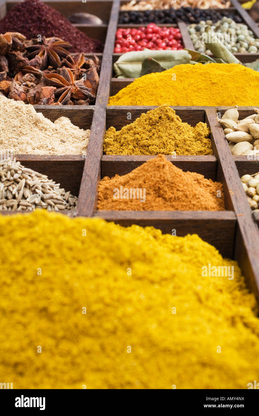 Spices photographs hi-res stock photography and images - Alamy