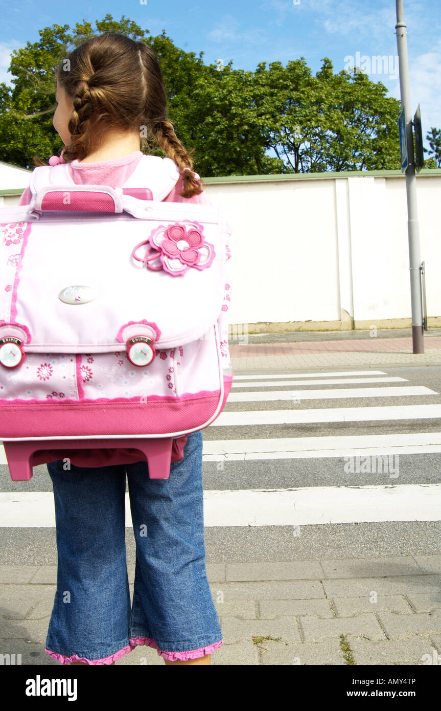 Waiting at roadside hi-res stock photography and images - Alamy