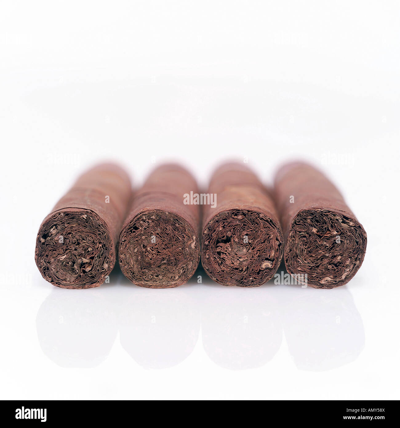 4 cigars hi-res stock photography and images - Alamy
