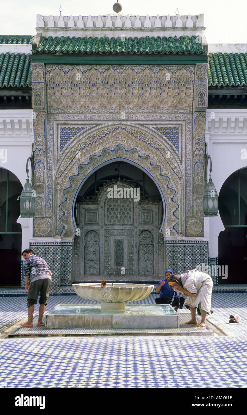 Mosque in Fes medina, Morocco Stock Photo - Alamy