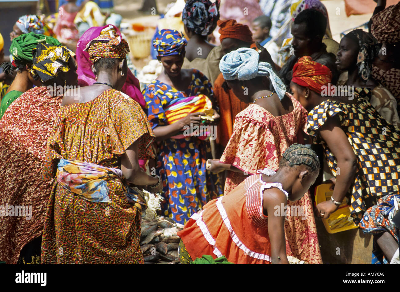 Market at Mopti, Mali Stock Photo - Alamy