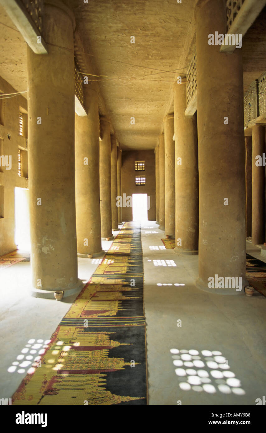 Courtyard inside a Fulani mosque, Mali Stock Photo - Alamy