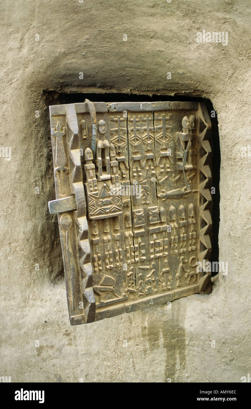 Ornate Dogon granary door, Mali Stock Photo - Alamy