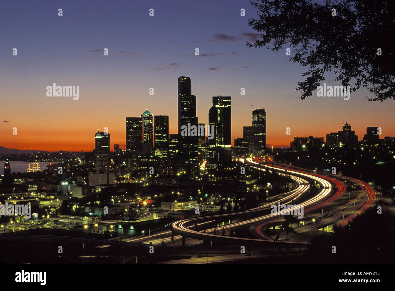 Seattle Washington Skyline At Sunset With View Of Olympic Mountains And ...