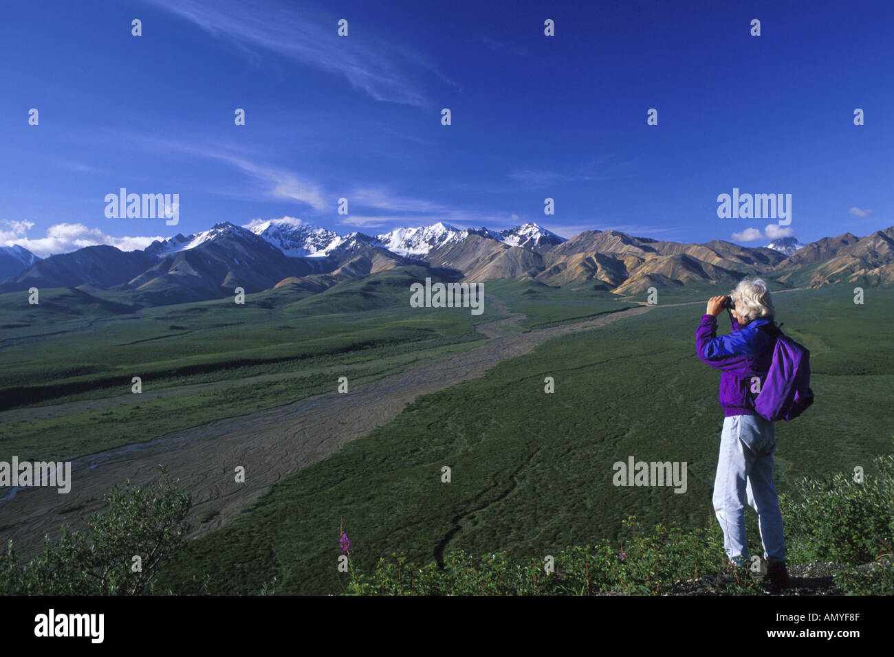 Polychrome mountain range hi-res stock photography and images - Alamy