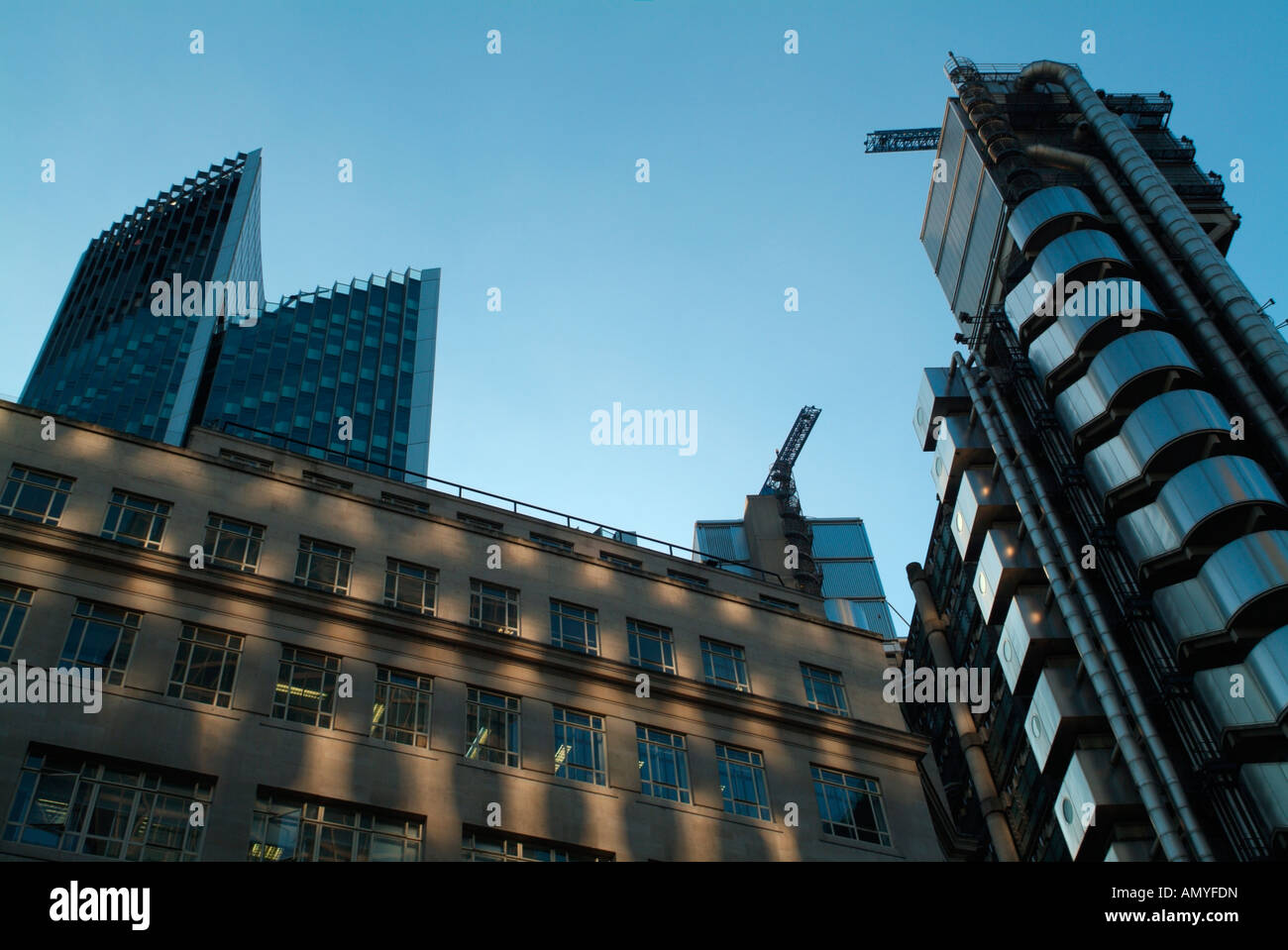 Willis group building hi-res stock photography and images - Alamy