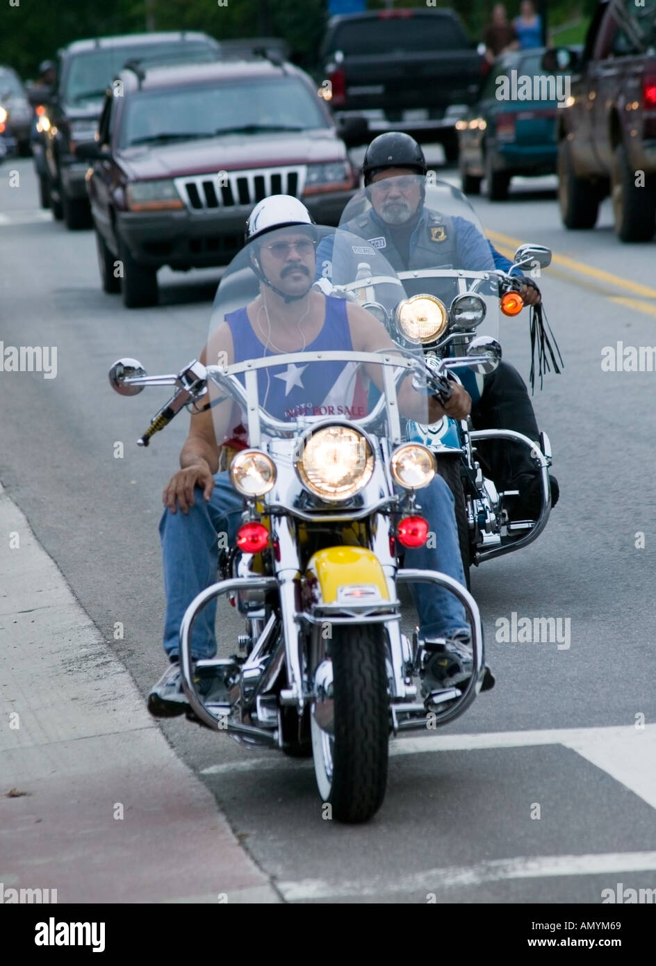 fall ride through helen georgia usa mountain village Stock Photo - Alamy